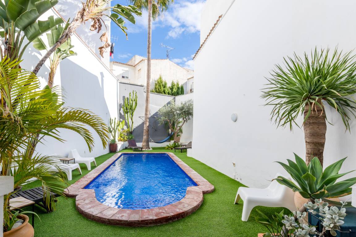 360 M² Ferienhaus ∙ 6 Schlafzimmer ∙ 13 Gäste - Torre del Mar