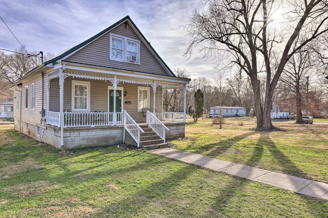 139 M² House ∙ 3 Bedrooms ∙ 8 Guests - Bentonville, OH