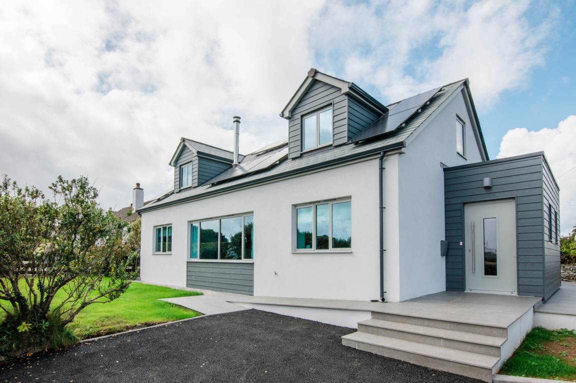 Cottage ∙ 4 Bedrooms ∙ 8 Guests - Perranporth