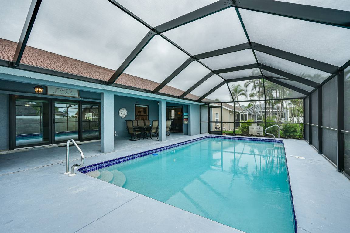 170 M² House ∙ 3 Bedrooms ∙ 13 Guests - Sanibel Island, FL