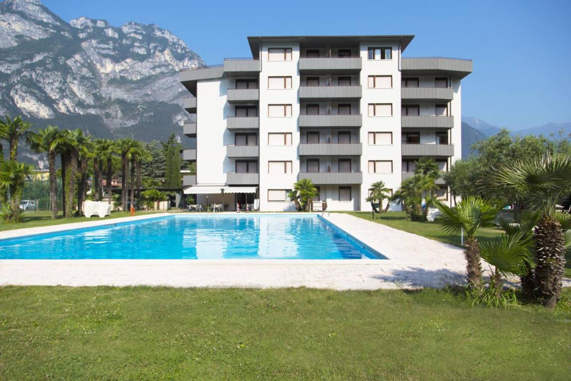 45 M² Apartamento ∙ 2 Habitaciones ∙ 4 Huéspedes - Riva del Garda