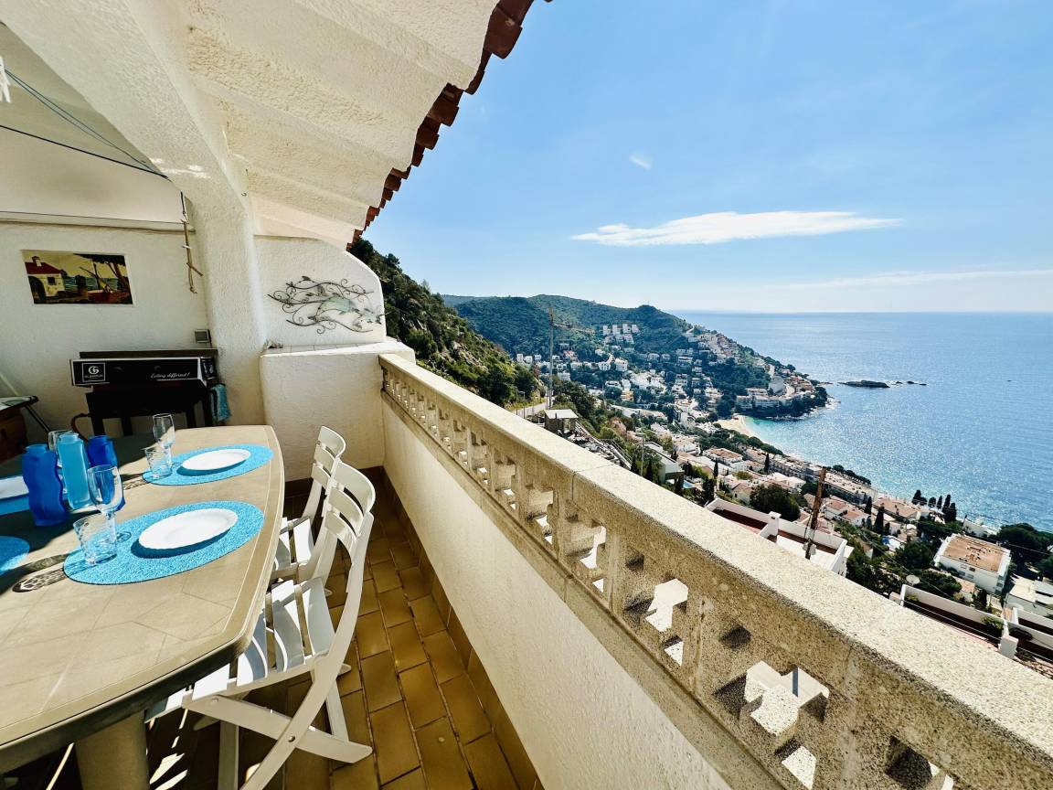 68 M² House ∙ 2 Bedrooms ∙ 4 Guests - Roses