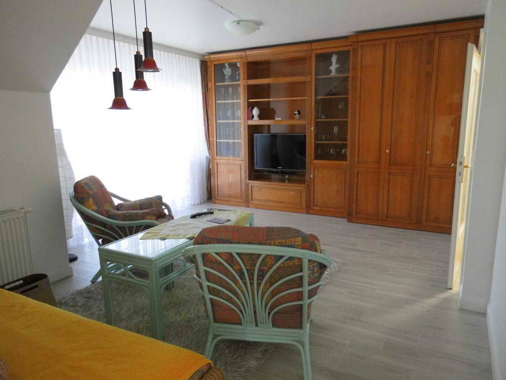 67 M² Ferienwohnung ∙ 1 Schlafzimmer ∙ 4 Gäste - Loddin
