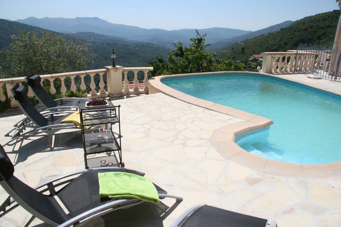 109 M² Villa ∙ 3 Bedrooms ∙ 6 Guests - Sospel