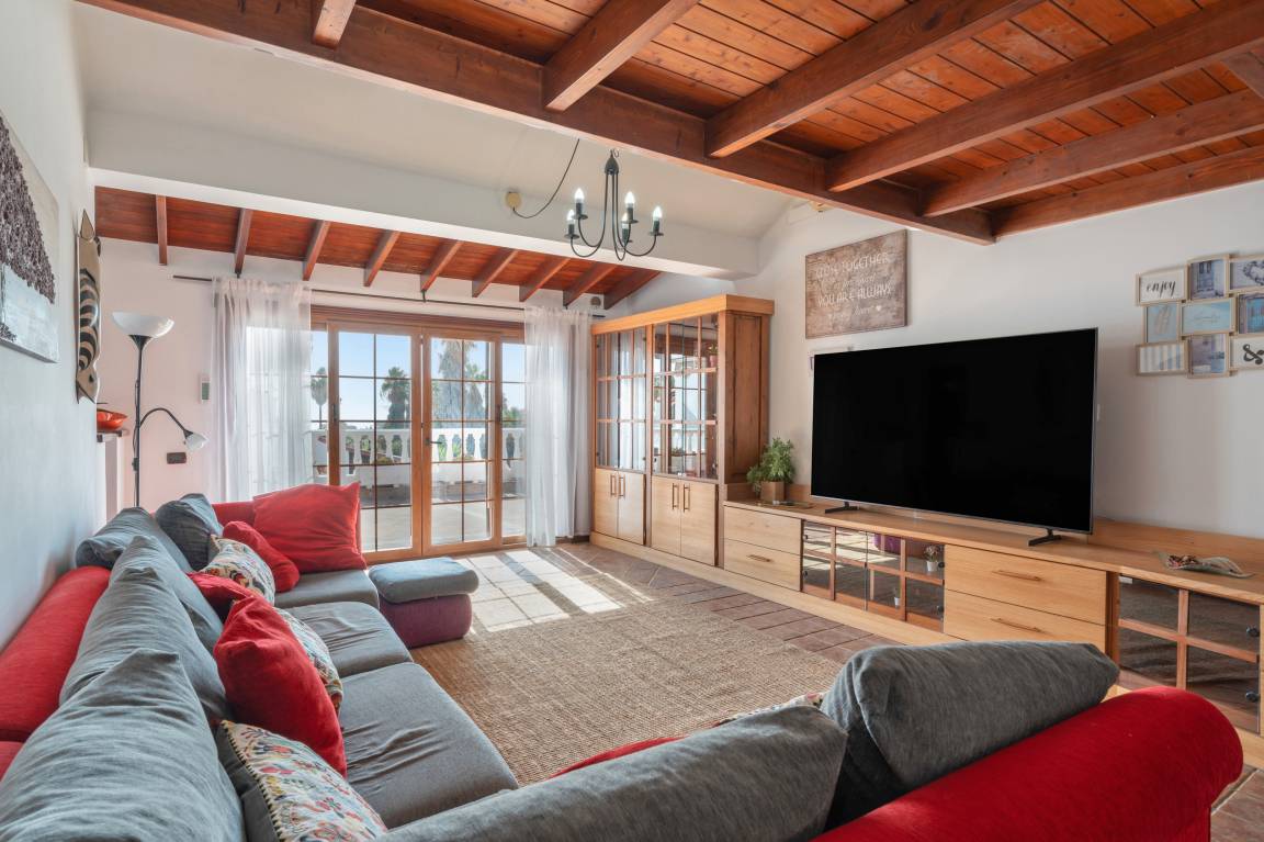 190 M² Villa ∙ 5 Makuuhuonetta ∙ 14 Vierasta - Teneriffa