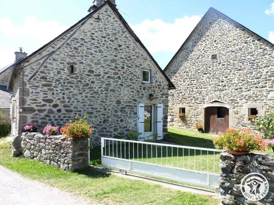 190 M² Maison De Vacances ∙ 4 Chambres ∙ 8 Personnes - Bort-les-Orgues
