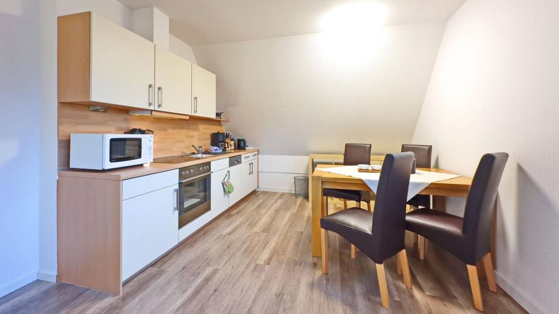 77 M² Appartement ∙ 2 Slaapkamers ∙ 4 Gasten - Norderney