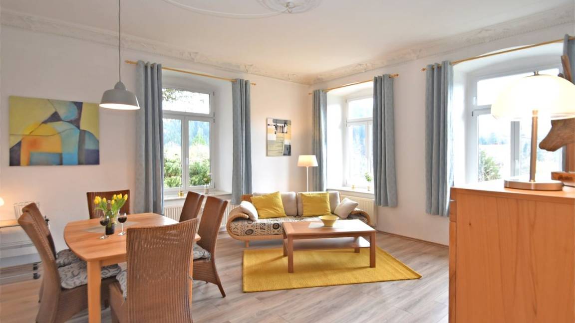 58 M² Ferienwohnung ∙ 1 Schlafzimmer ∙ 3 Gäste - Olbernhau