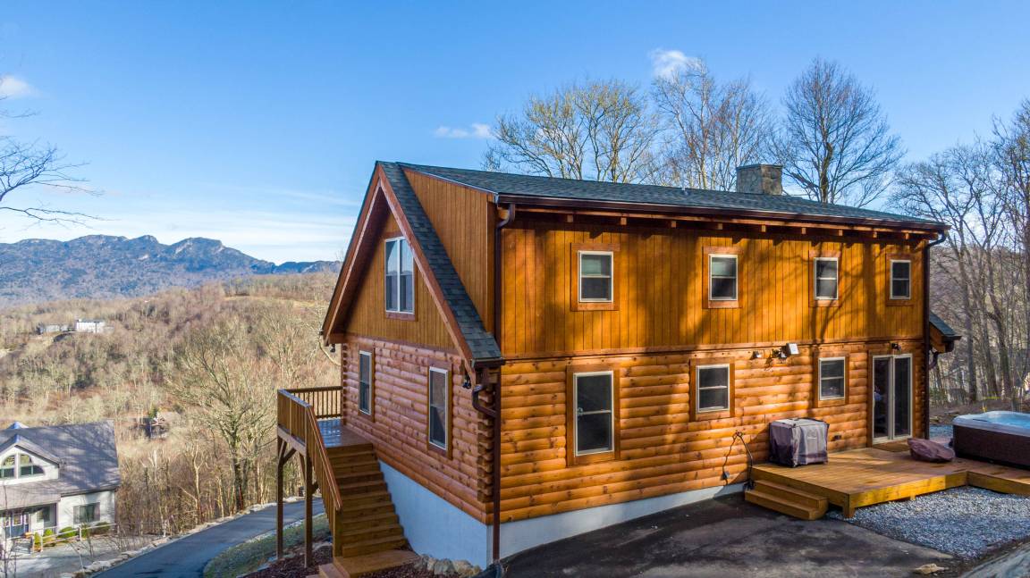 House ∙ 3 Bedrooms ∙ 8 Guests - Sugar Mountain, NC