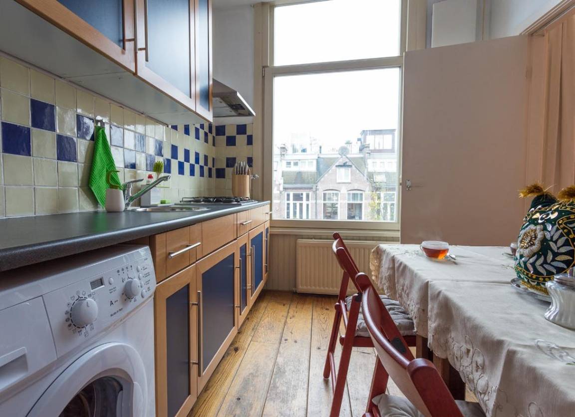 50 M² Huoneisto ∙ 1 Makuuhuone ∙ 2 Vierasta - Amstelveen