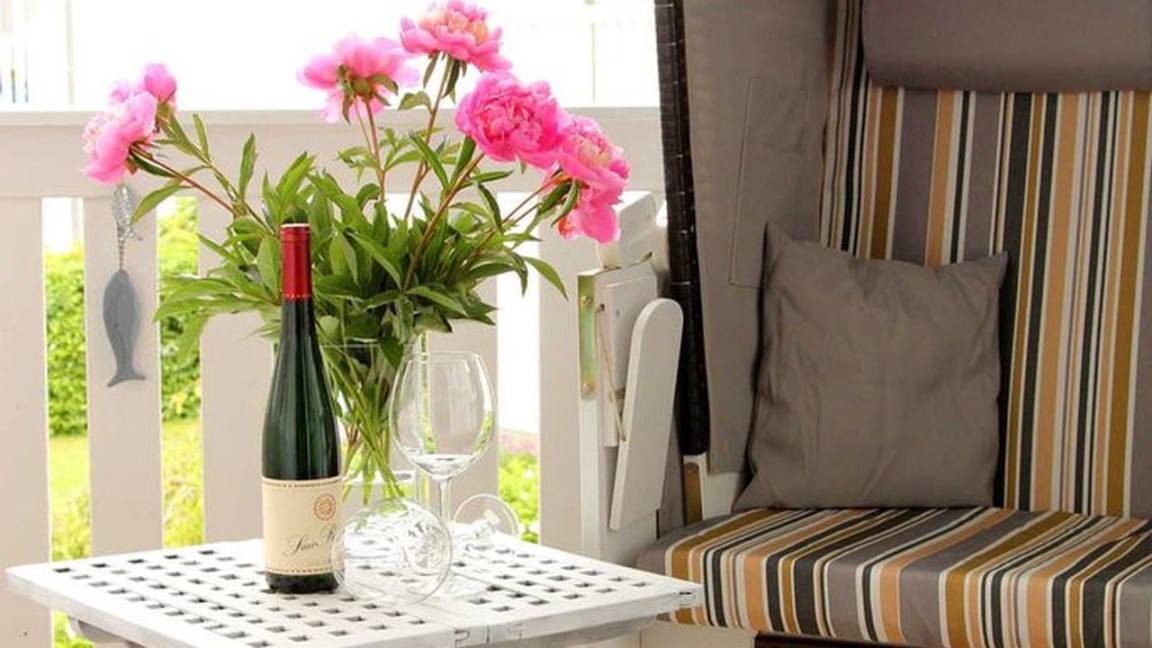 74 M² Ferienwohnung ∙ 2 Schlafzimmer ∙ 4 Gäste - Nienhagen