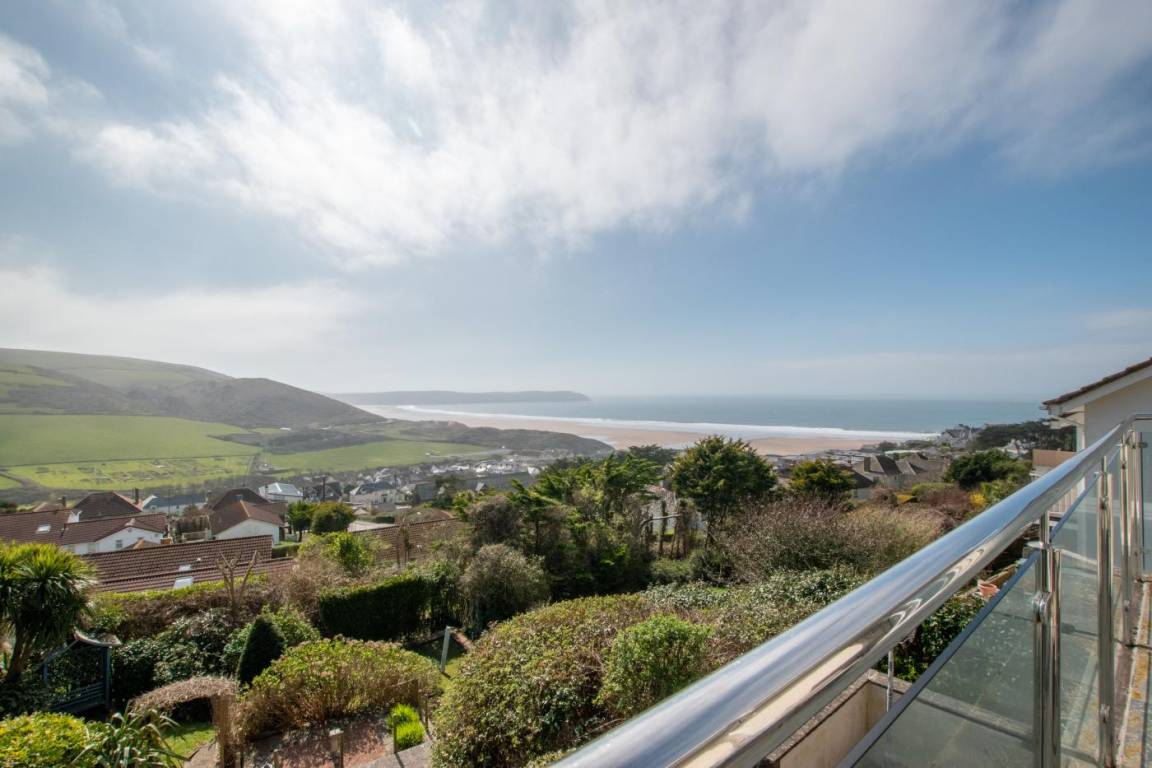 Cottage ∙ 4 Bedrooms ∙ 8 Guests - Woolacombe