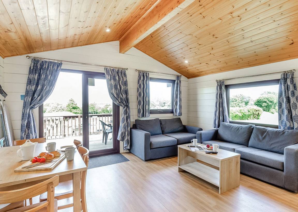 Mökki ∙ 2 Makuuhuonetta ∙ 6 Vierasta - Great Yarmouth