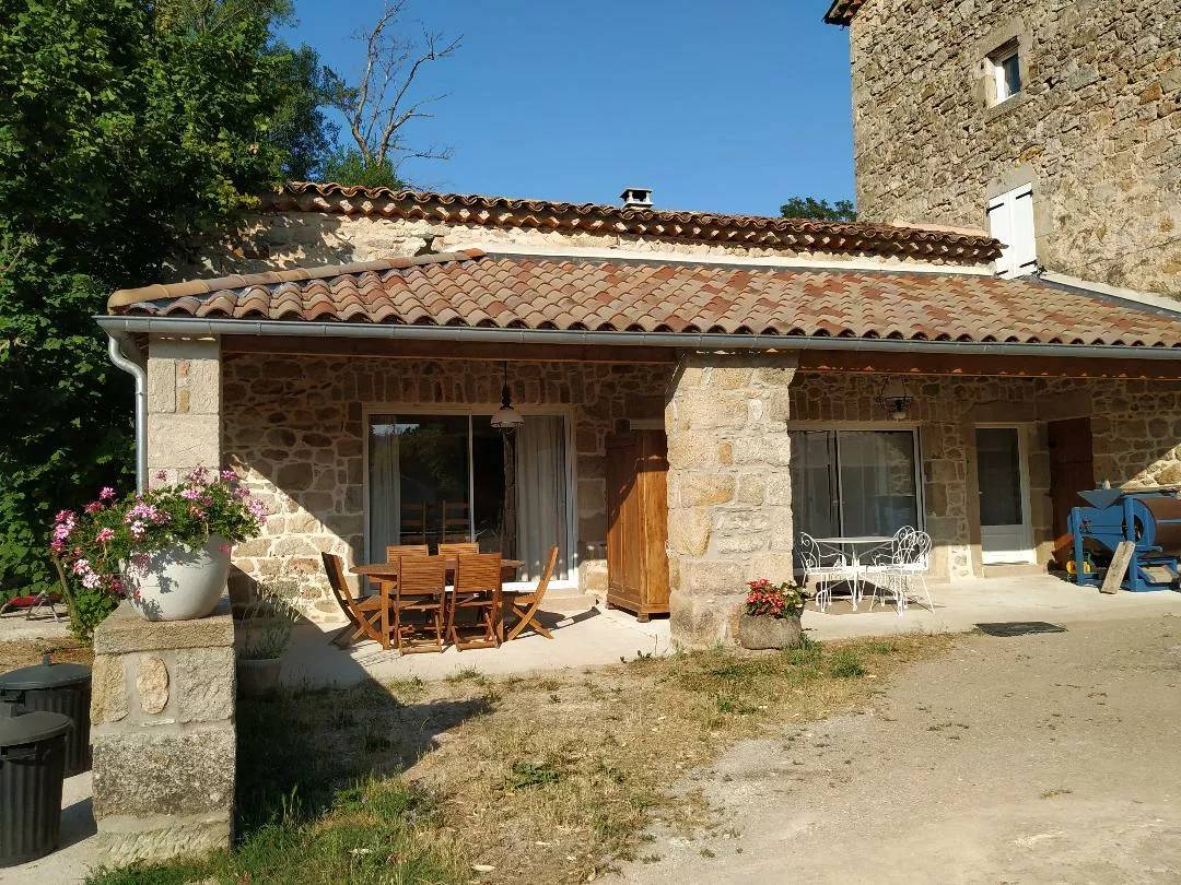 75 M² Maison De Vacances ∙ 2 Chambres ∙ 4 Personnes - Largentière