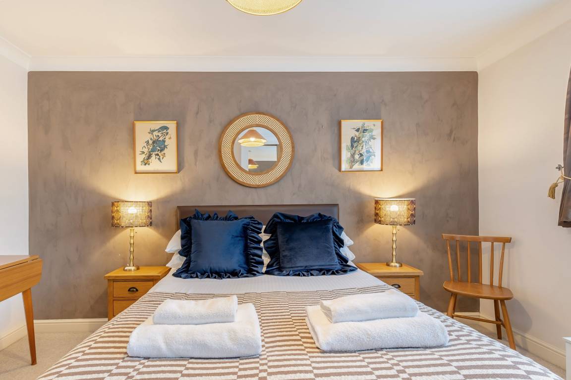 Cottage ∙ 3 Bedrooms ∙ 5 Guests - Canterbury