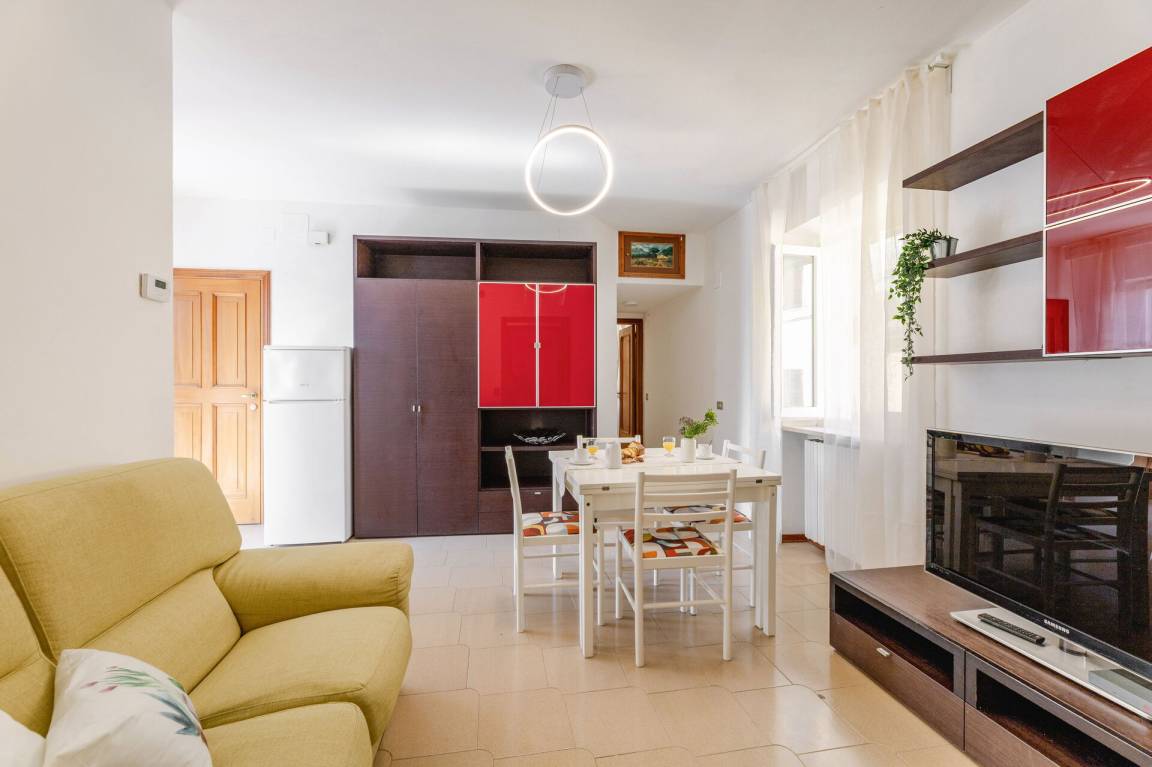 86 M² Apartment ∙ 2 Bedrooms ∙ 4 Guests - Loreto AN, Italy