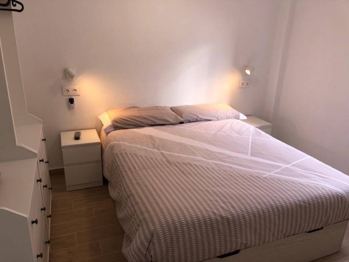 35 M² Apartamento ∙ 1 Huésped - Valencia