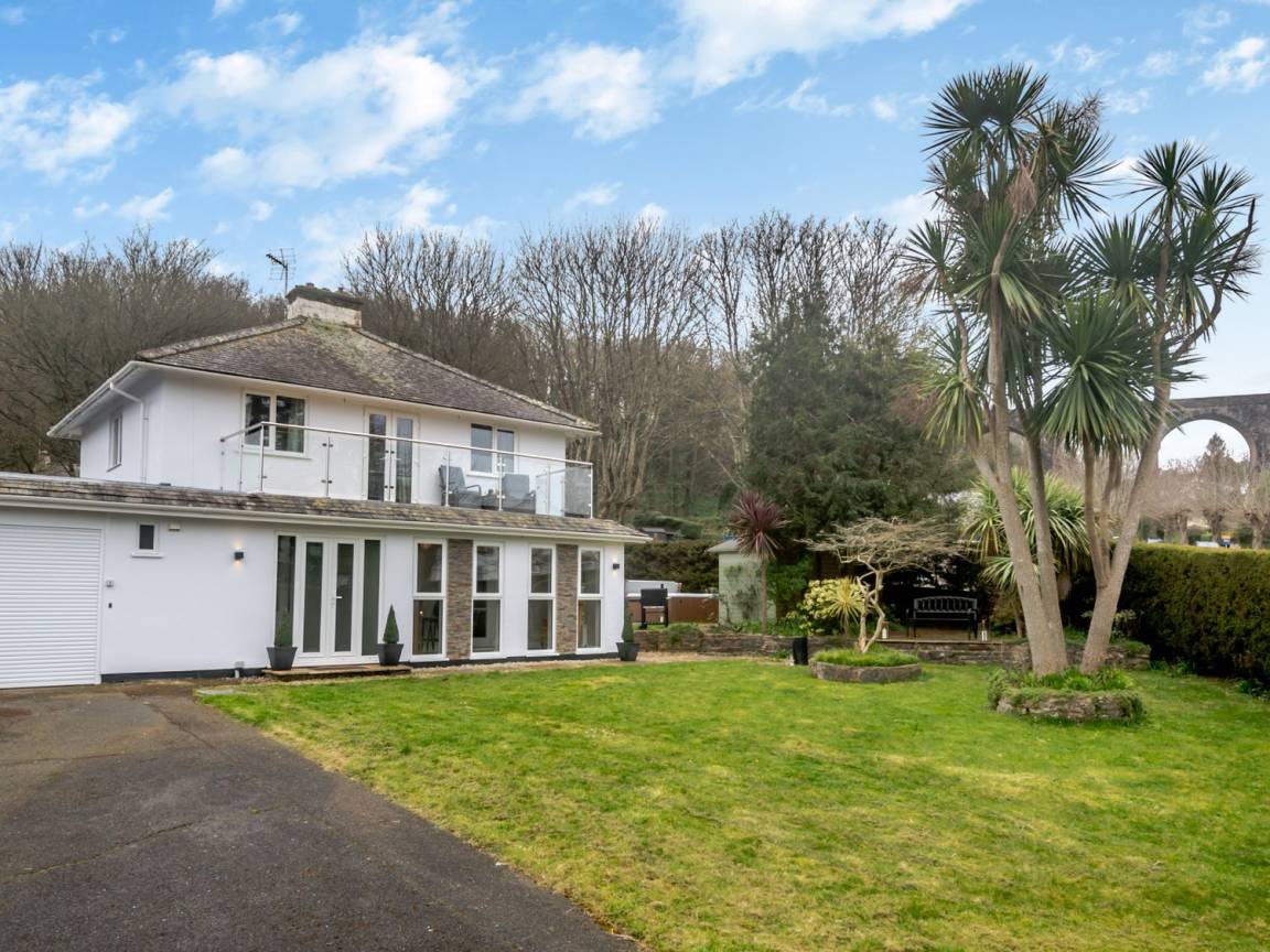 Landhaus ∙ 5 Schlafzimmer ∙ 10 Gäste - Dartmouth