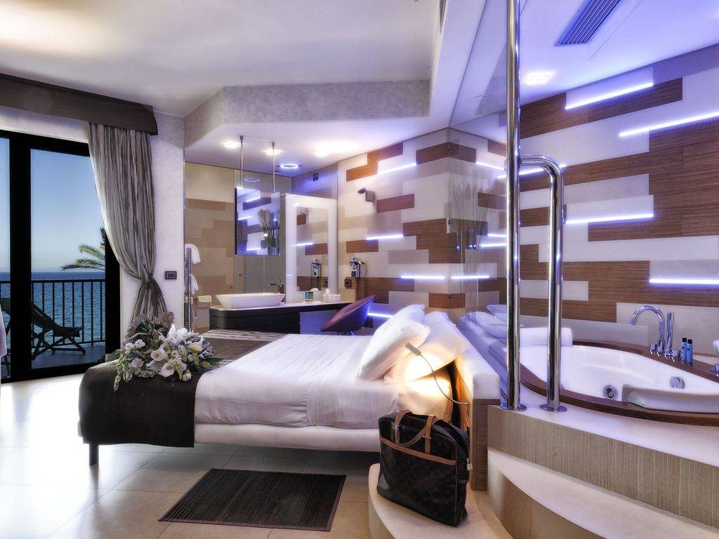 Mare Hotel Savona - Vado Ligure