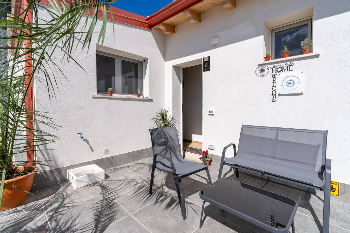 55 M² House ∙ 1 Bedroom ∙ 3 Guests - Noto