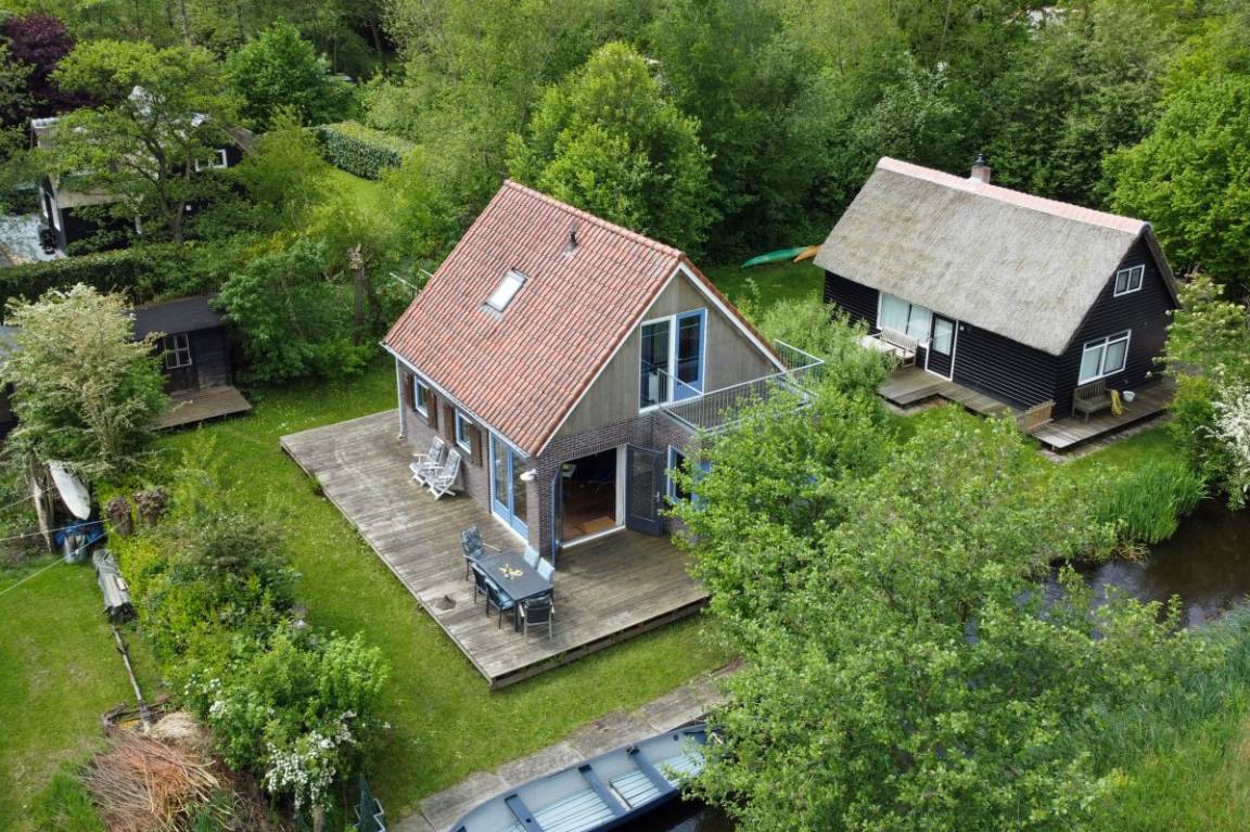 78 M² House ∙ 2 Bedrooms ∙ 5 Guests - Giethoorn