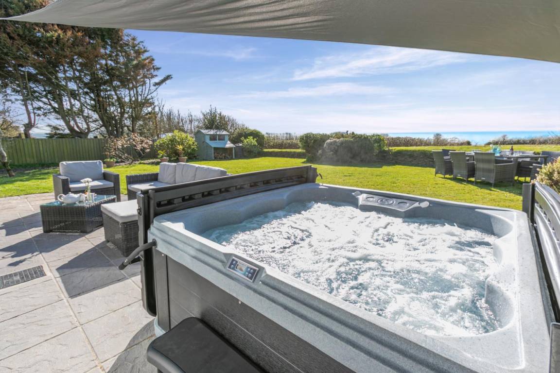 Cottage ∙ 5 Bedrooms ∙ 10 Guests - Bude