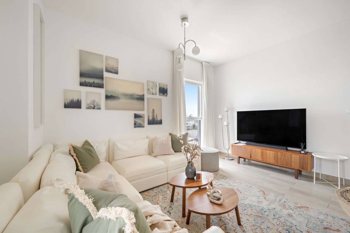 Apartment ∙ 4 Bedrooms ∙ 7 Guests - Abu Dhabi Airport (AUH)