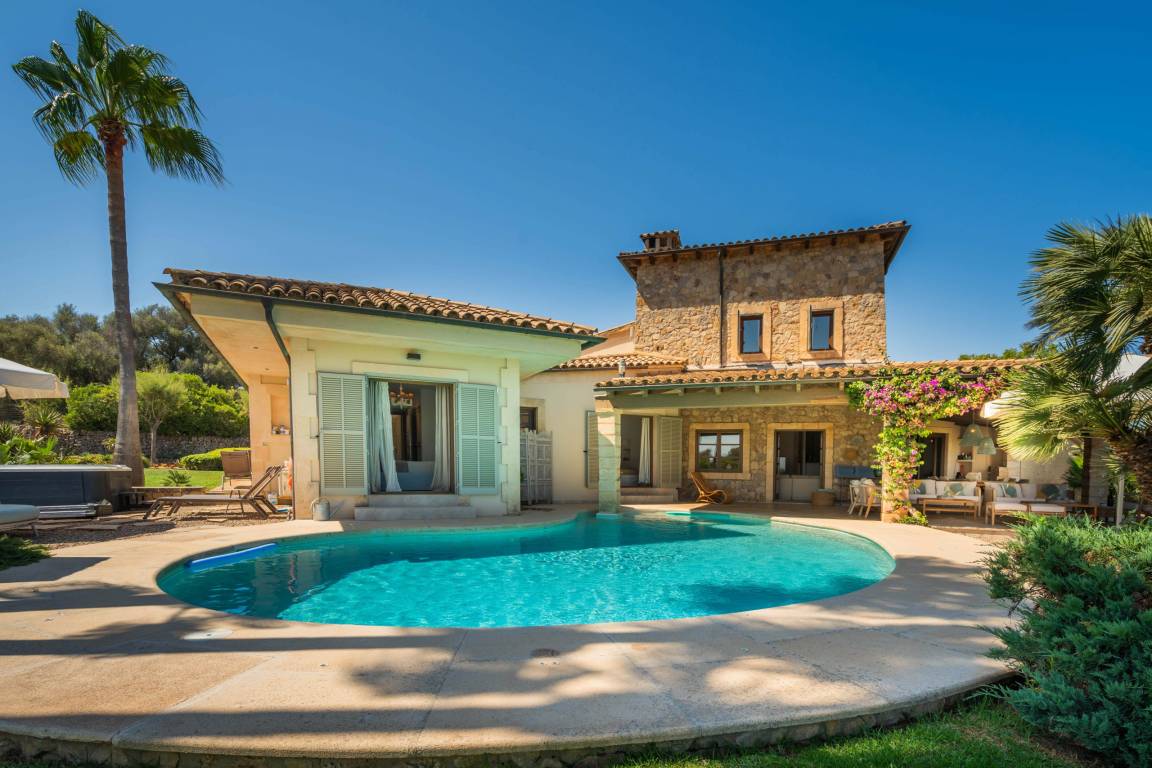 404 M² Villa ∙ 5 Schlafzimmer ∙ 10 Gäste - Alcúdia