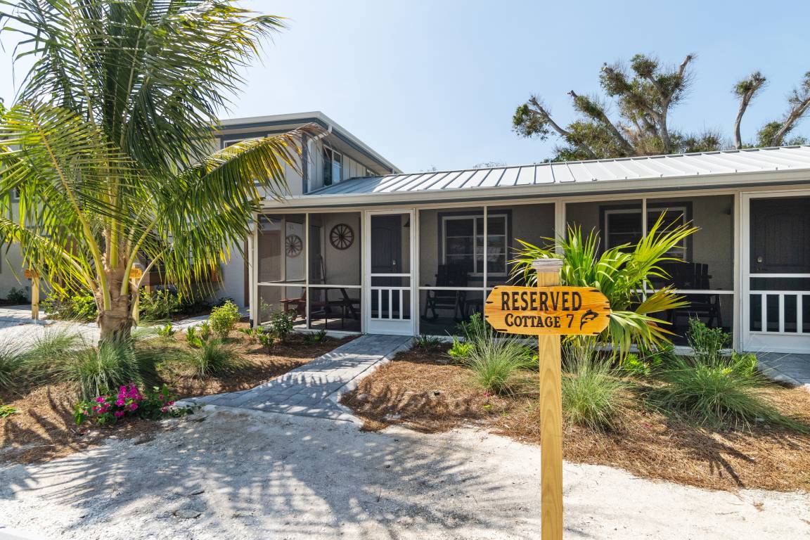 Cottage ∙ 1 Bedroom ∙ 2 Guests - Captiva, FL