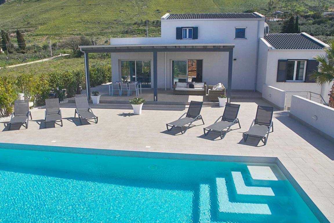 240 M² Agriturismo ∙ 5 Camere Da Letto ∙ 9 Ospiti - Scopello