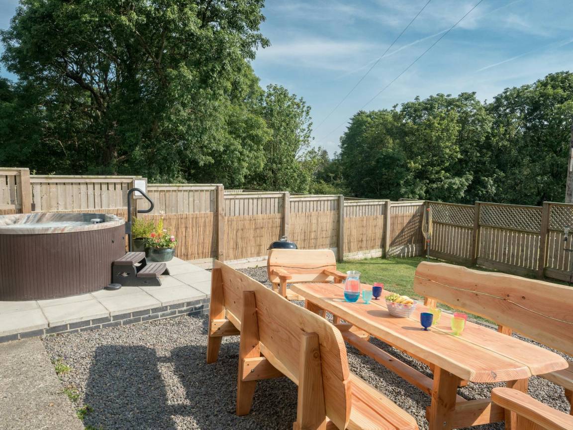 74 M² Cottage ∙ 5 Bedrooms ∙ 10 Guests - Aberporth