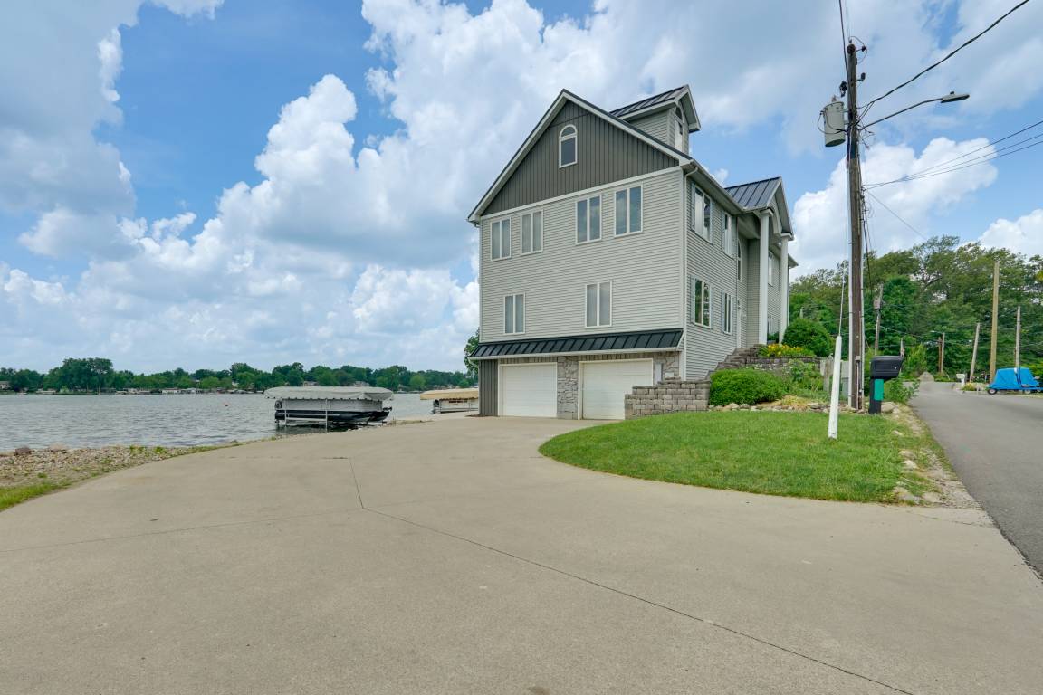 502 M² Maison De Vacances ∙ 4 Chambres ∙ 15 Personnes - Indiana