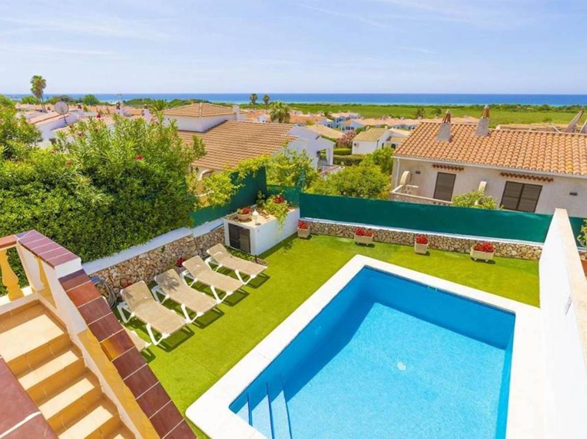 156 M² Villa ∙ 3 Habitaciones ∙ 6 Huéspedes - Cala Galdana