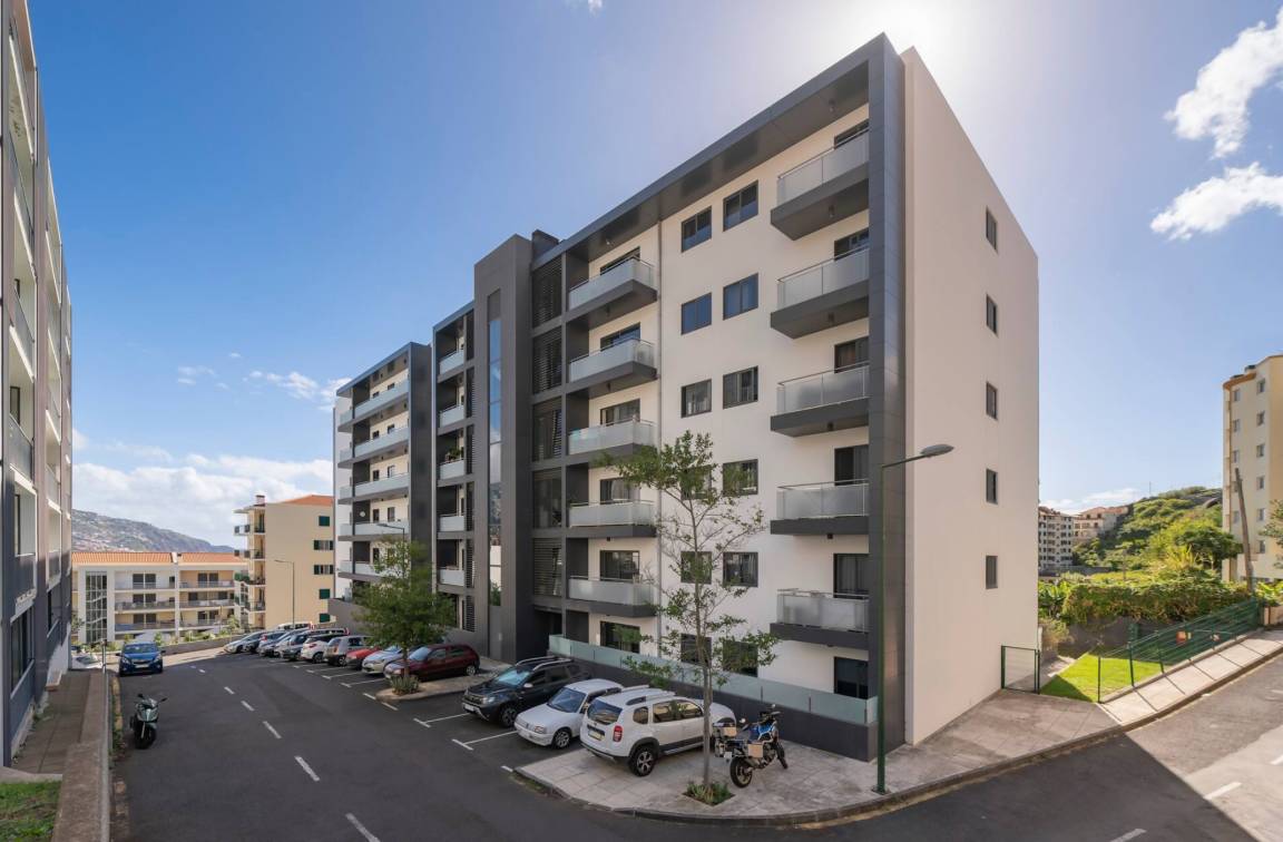 110 M² Appartement ∙ 2 Chambres ∙ 4 Personnes - Funchal