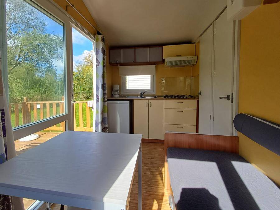 17 M² Mobil-home ∙ 1 Chambre ∙ 2 Personnes - Amiens