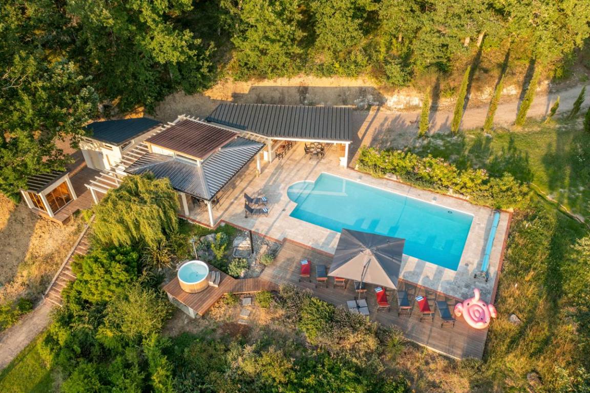 Villa ∙ 10 Bedrooms ∙ 20 Guests - Graulhet