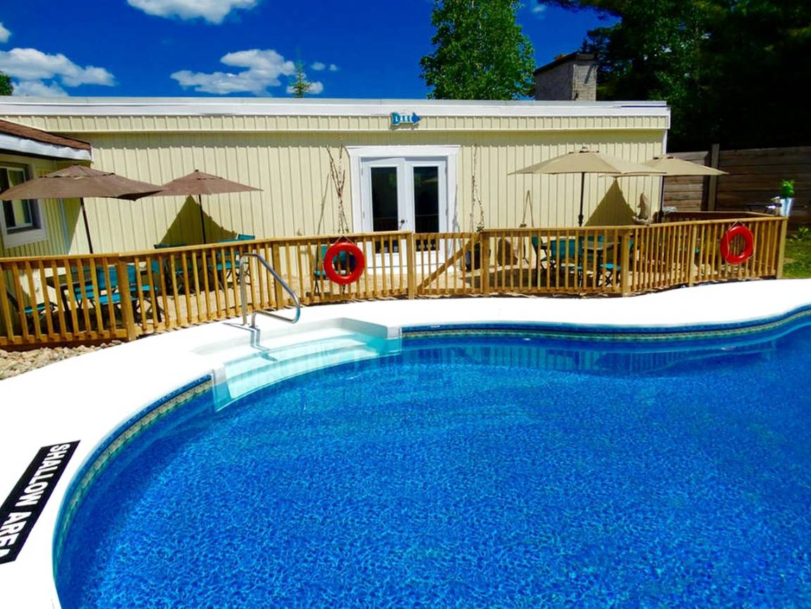 Accommodation ∙ 1 Bedroom ∙ 4 Guests - Algonquin Provincial Park
