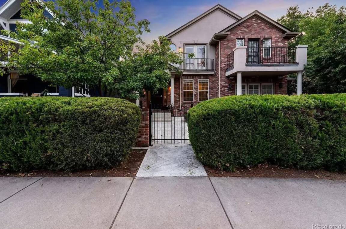 177 M² House ∙ 2 Bedrooms ∙ 1 Guest - Denver, CO