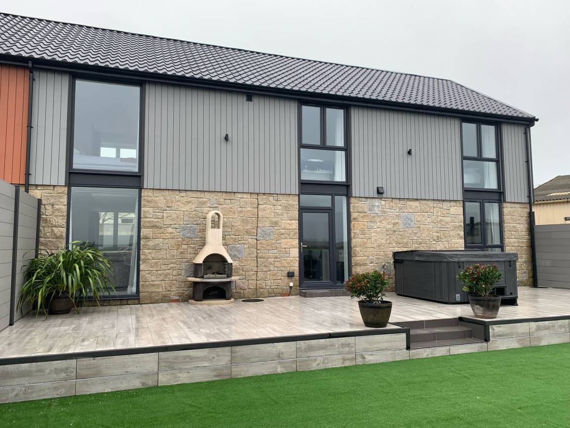 Cottage ∙ 4 Bedrooms ∙ 8 Guests - 