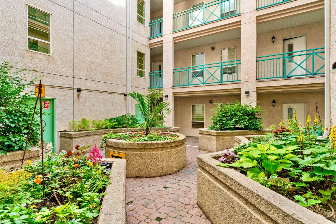 Apartment ∙ 2 Bedrooms ∙ 5 Guests - Alberta