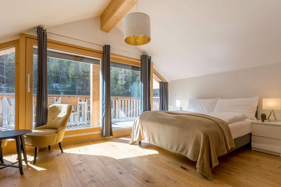 101 M² Appartement ∙ 2 Chambres ∙ 5 Personnes - Saas-Fee