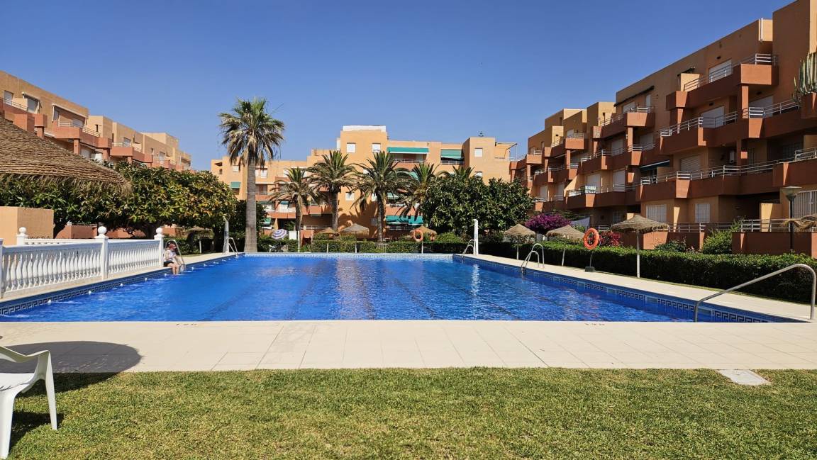 70 M² Appartement ∙ 2 Chambres ∙ 4 Personnes - Motril