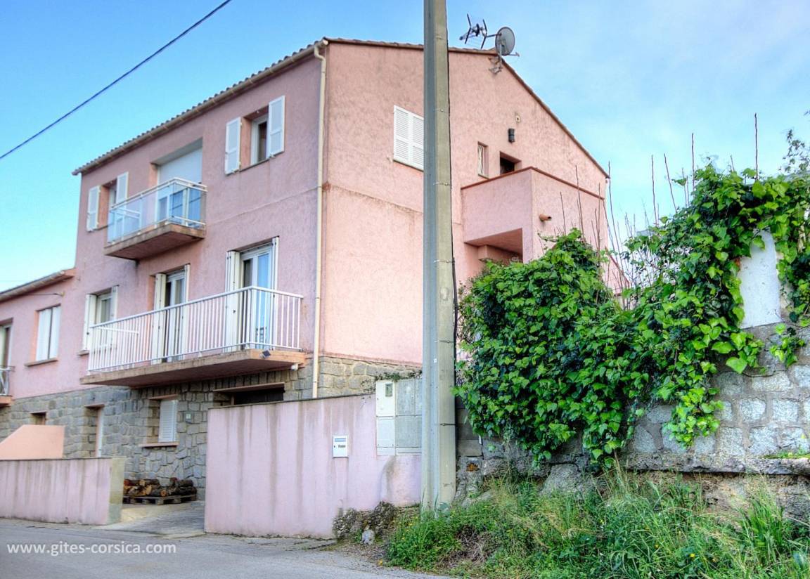 70 M² Gîte ∙ 2 Bedrooms ∙ 4 Guests - Calvi