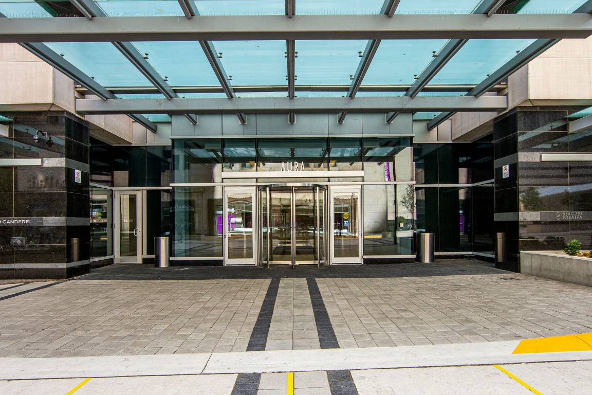 60 M² Appartement ∙ 3 Slaapkamers ∙ 5 Gasten - Toronto