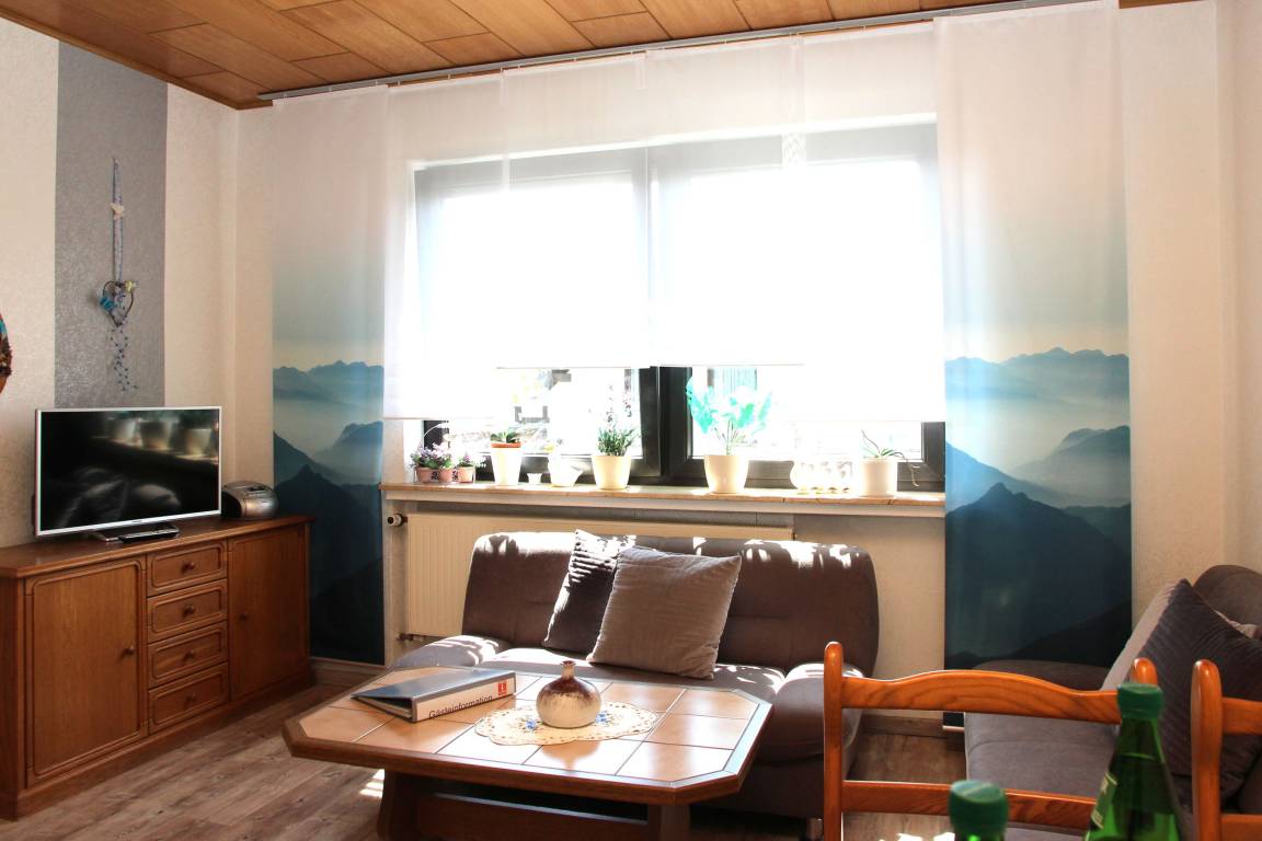 65 M² Ferienwohnung ∙ 2 Schlafzimmer ∙ 4 Gäste - Medebach