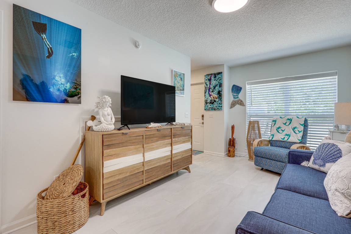 113 M² Apartment ∙ 2 Bedrooms ∙ 6 Guests - American Beach, FL