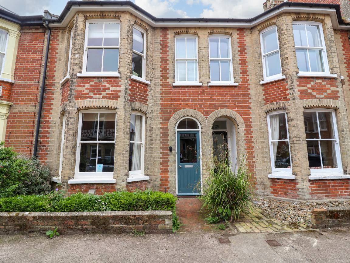 Cottage ∙ 3 Bedrooms ∙ 6 Guests - Dunwich