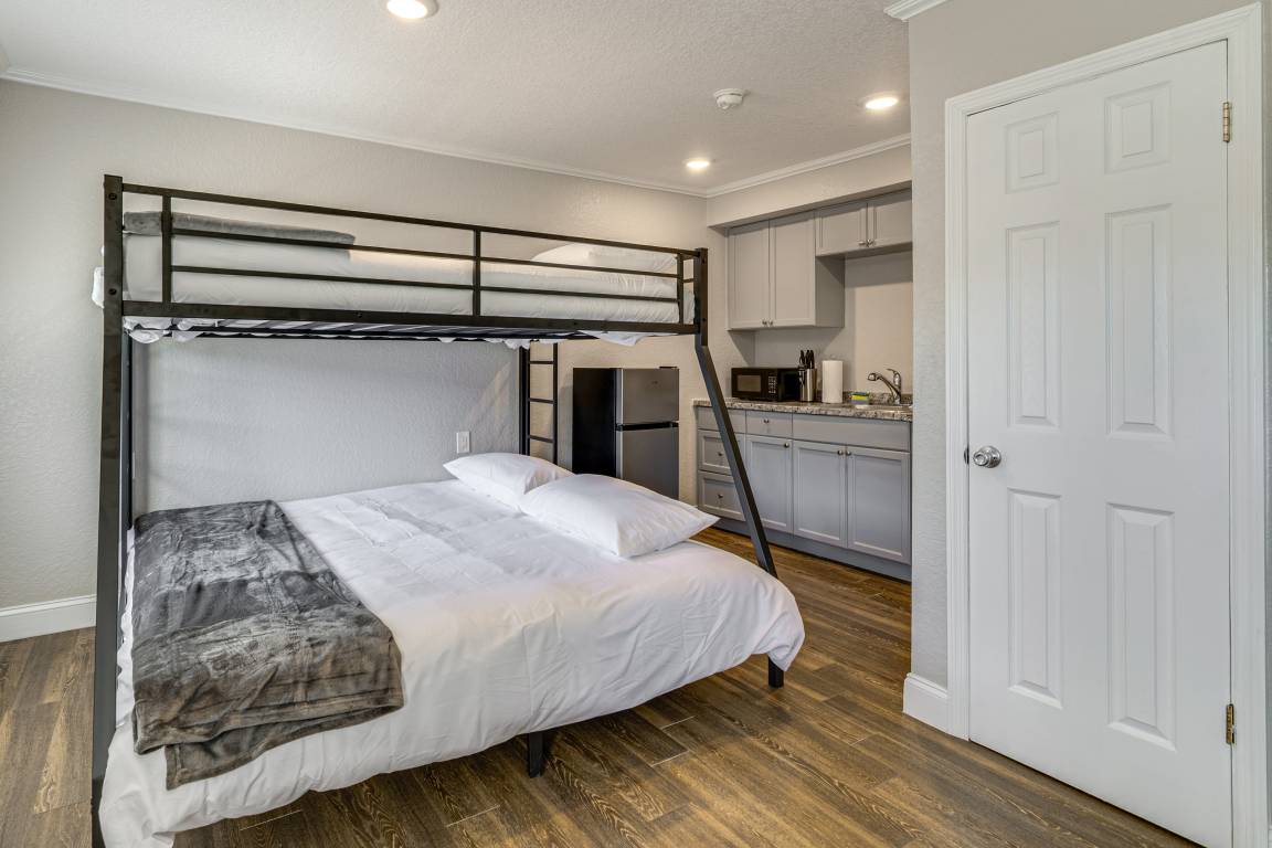 37 M² Apartamento ∙ 4 Huéspedes - Homosassa