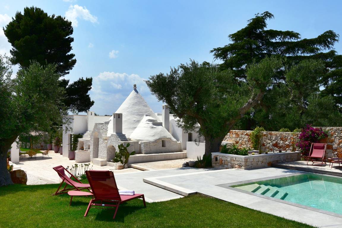 6000 M² Villa ∙ 2 Schlafzimmer ∙ 6 Gäste - Castellana Grotte
