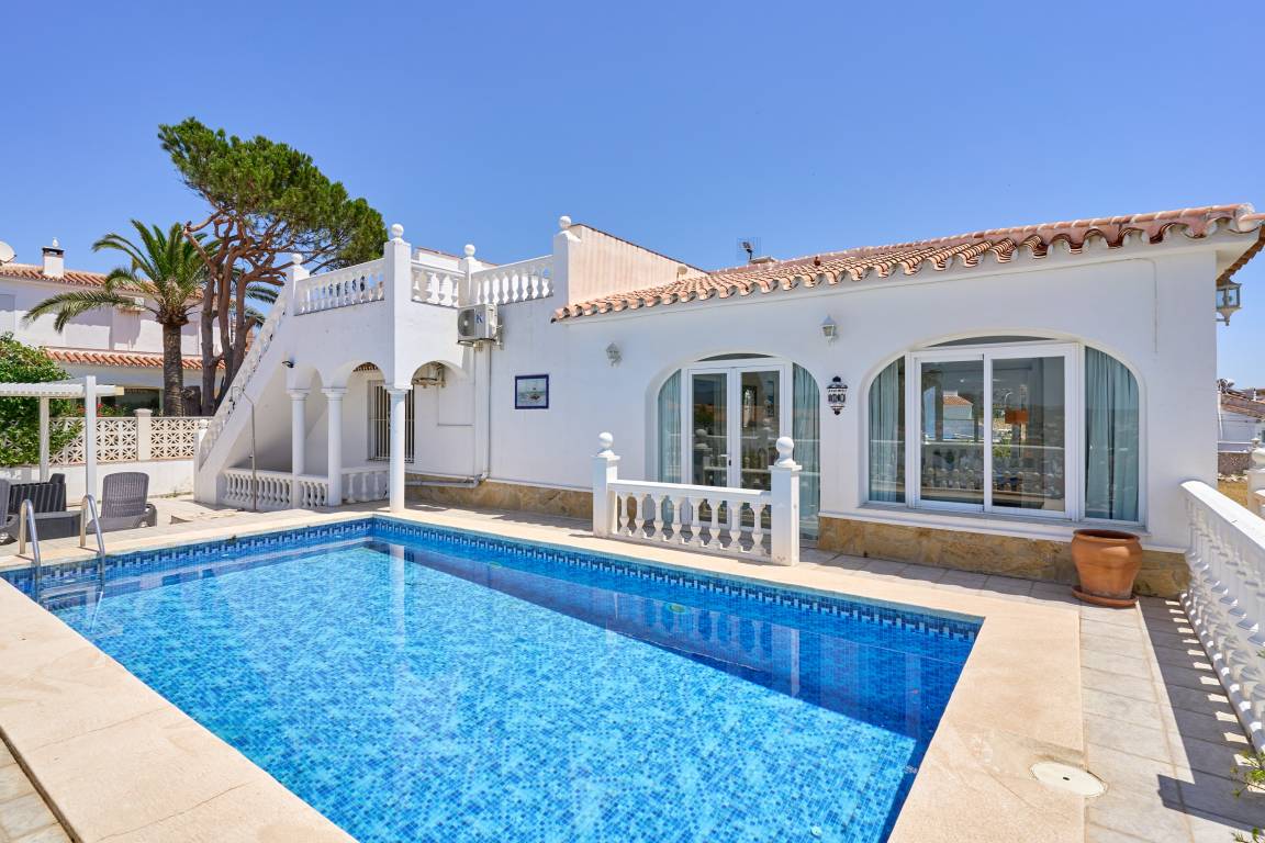 90 M² Casa ∙ 3 Habitaciones ∙ 6 Huéspedes - Vélez-Málaga